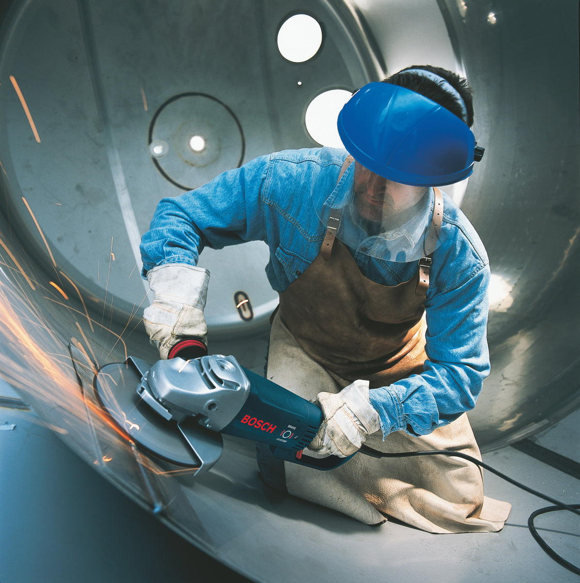 BOSCH 1893-6 9 In. 15 A Large Angle Grinder with Rat Tail Handle – Way ...